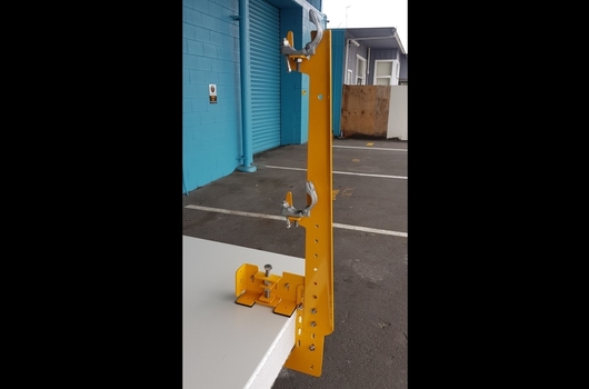 Parapet & Slab clamp